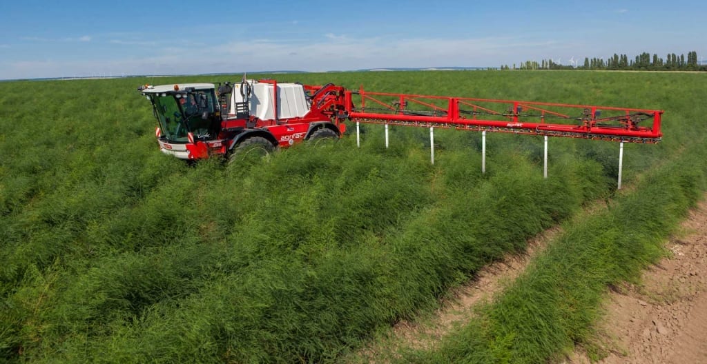 Vertical spraying - Agrifac Australia